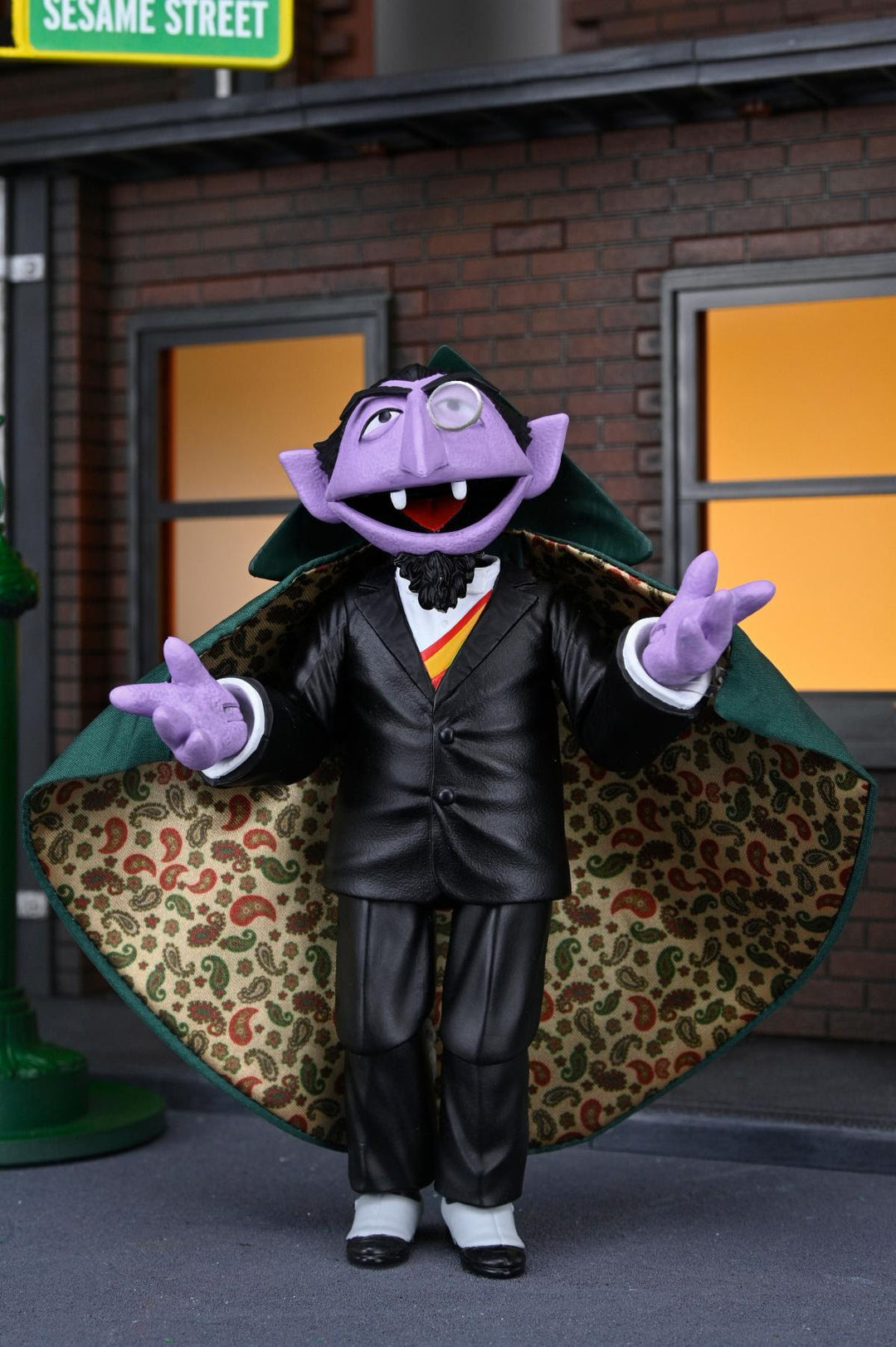 NECA Sesame Street Ultimate The Count – Nerdzoic Toy Store