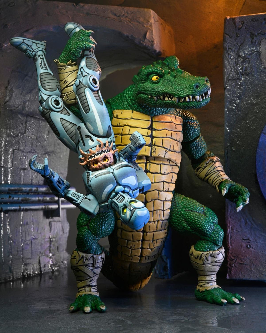 NECA Teenage Mutant Ninja Turtles Deluxe Leatherhead (Mirage Comics ...