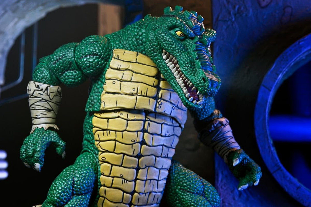 NECA Teenage Mutant Ninja Turtles Deluxe Leatherhead (Mirage Comics ...