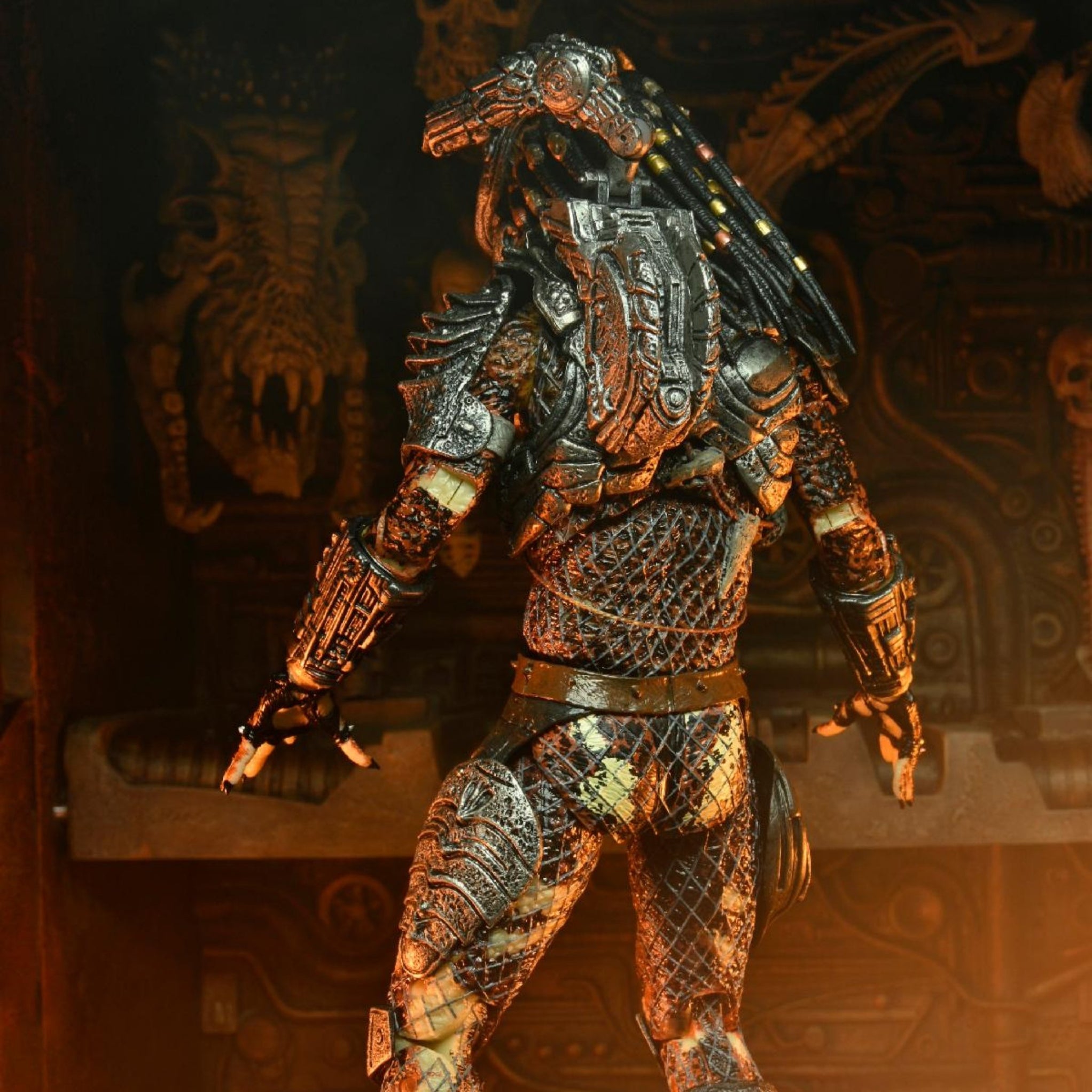 NECA Predator 2 Ultimate Boar Predator — Nerdzoic Toy Store