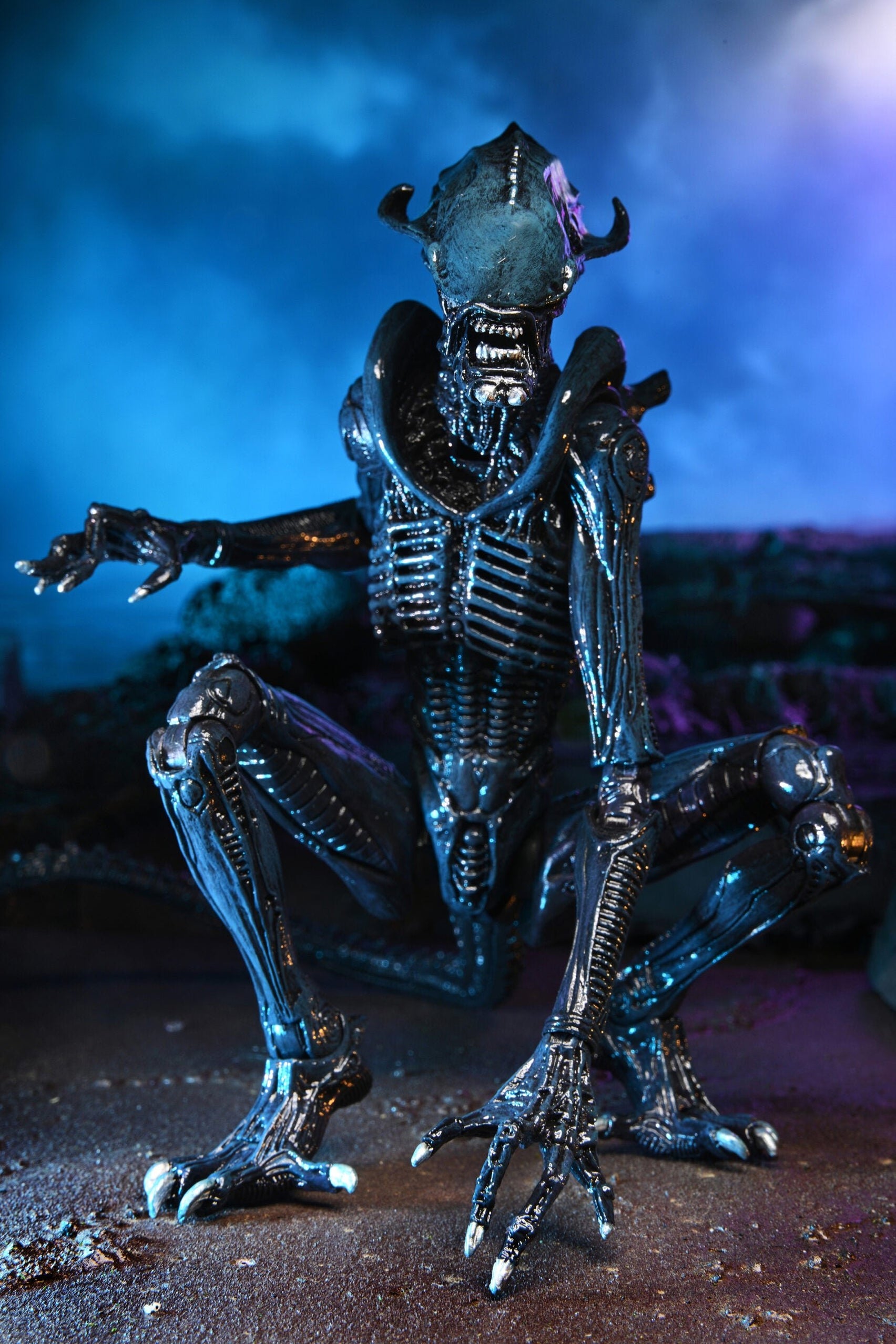 NECA Alien vs. Predator Arachnoid (Movie Deco) — Nerdzoic Toy Store